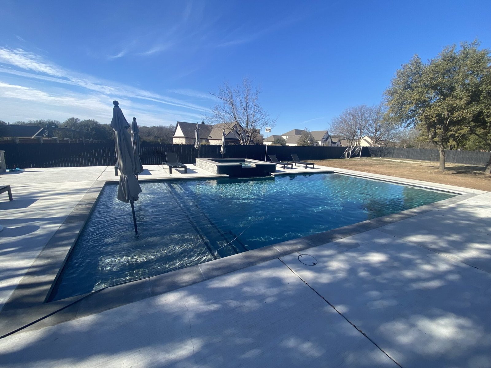 Another Custom Pool and Spa in McGregor TX built by Aquanauts ...